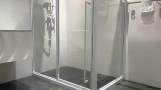 Premium Custom Tempered Glass Shower Room