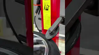 Model 9220 Tilt-Back Tire Changer features clean, unobstructed operation bay with full visibility du