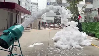 HOT Sell with Flight case Foam Machine 3000w Party Foam Machine Cannon for Swimming Pool Amusement