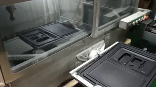 Automatic Spray Painting Machine for Paper Plastic Products