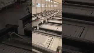 Aluminum house door workshop