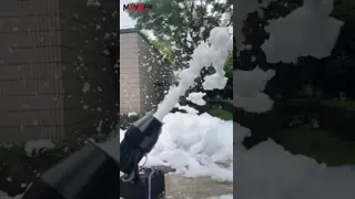 3000W Powerful Shaking Foam Making Machine Party Foam Machine Pool Party Foam Jet Cannon Machine