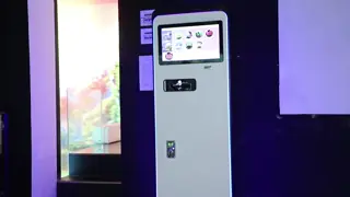 New Trends All-In-One Interactive Sports Projector Mobile Training Game Floor Projection Machine for