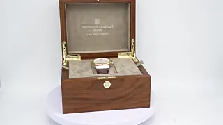 Hard Shell Watch Box, Sturdy Protection for High-End Watches