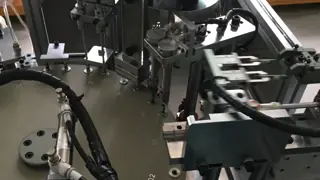 Fountain pen cartridge automatic assembly and filling machine