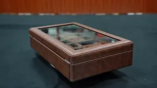Retro Style Watch Box – Exquisite Case for Vintage & Luxury Timepieces
