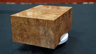 Premium Wooden Cigar Storage Box, High-End Humidor Organizer for Cigar Preservation and Display