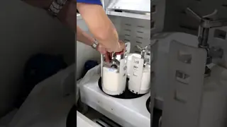 Powder sticking to the jar wall? Uneven grinding results?