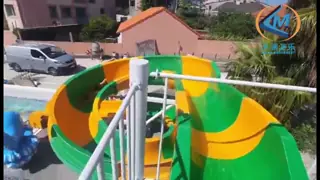 Low Platform Theme Park Water Slide Smooth For Commercial Public Use