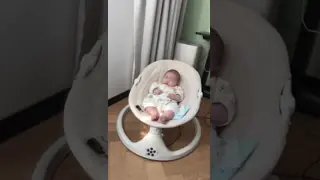 Safe Eco Friendly Infant Swing Rocker for Newborns