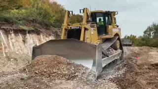 Used CAT D8T Bulldozer
