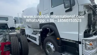 SINOTRUK HOWO 6x4 Concrete Mixer Truck 400HP Power