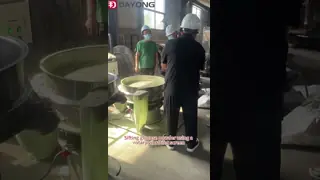 Sifting glucose powder using a rotary vibrating screen