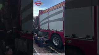 SINOTRUCK HOWO 4x2 Water Foam Fire Truck | Professional Fire Fighting Vehicle for Emergency Rescue