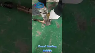 Welding stainless steel sheet with handheld spot welder