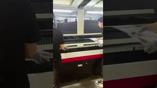 6mm thick 1.5m long mirror glass laser cutting strip