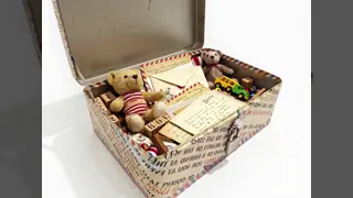 Premium Vintage Yellow Metal Tin Box with Lid - Decorative Retro Storage Case for Gifts Cookies Coll
