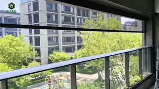 extra-wide zipper roller blind