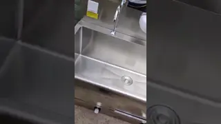 304 stainless steel wash sink with mirror foot control