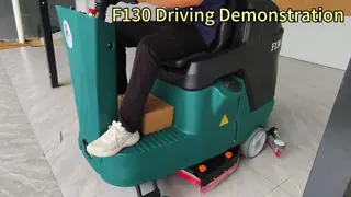 Industrial Ride On Floor Scrubber 5500sqm Efficiency