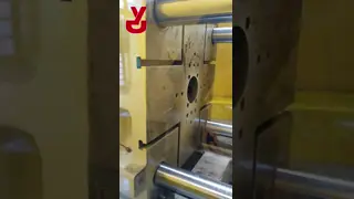 88T  hot chamber die casting machine display-2