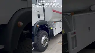 SINOTRUK HOWO 6X4 Oil Tanker Truck Reliable Fuel Transport