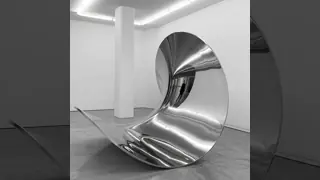 Reflective Surface Twisted Stainless Steel Sculpture For Hotel Lobby Decoration