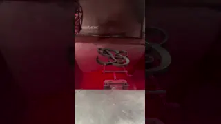 Intelligent Painting Machine for Custom Art Font Spraying