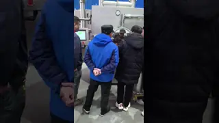 The Customer Brought Raw Materials To The Factory And Successfully Tested The Coating Machine