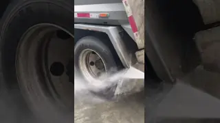 Hot water high-pressure cleaning machine