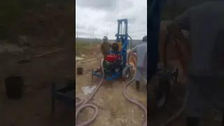 Portable Water Well Drilling Rig 150m Depth Solution