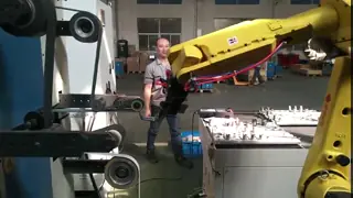 Automated Robotic Polishing Cell for Door Handle