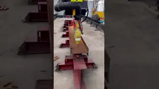 A Closer Look: H-beam three-dimensional five-axis  laser production line laser cutting machine