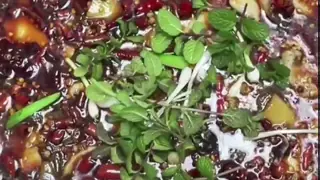 How to Make Authentic Sichuan Bullfrog and Fish Head Hot Pot
