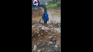 Vibratory Pile Hammer