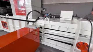 Universal Hydraulic Baling Press for Efficient Recycling