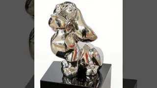 Modern Mirror-Polished Stainless Steel Dog Sculpture