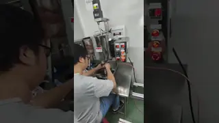 Single Lipstick Filling Machine