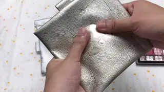 gold or silvery pu leather magnet pouch
