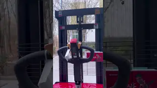 Double Lifting Standing Type Fully Electric Hydraulic Pallet Stackers Lift Forklifts