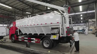 ISUZU 20m³ Bulk Feed Transport Truck