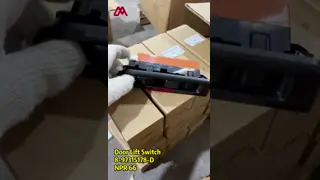 8-98147226-0 8-97315178-0 8981472260 8973151780 Power Window Switch Suitable for ISUZU NPR66 4HF1