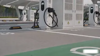 Energy‑Storage Supercharger, Achieve Fuel‑pump‑level Charging Speed