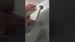 Watch how we trim and polish an acrylic sheet to achieve a smooth and high-gloss edge.