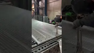 Workshop Production of Expanded Metal Mesh