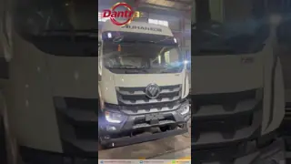 Pneumatic Bulk Feed Truck Manufacturing | Bulk Feed Delivery Truck Factory Production
