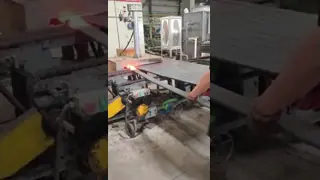 Leaf Spring Eye Rolling Production Process