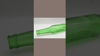 Ultra-Lightweight 330ml Emerald Green Glass Beer Bottle (270g) | Crown Finish