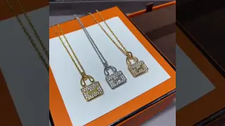 Mini Handbag Pendant Necklace for Women, Full Crystal Bag Shape Necklace