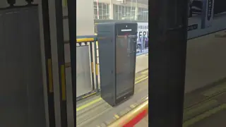 Heavy duty advertising barrier gate